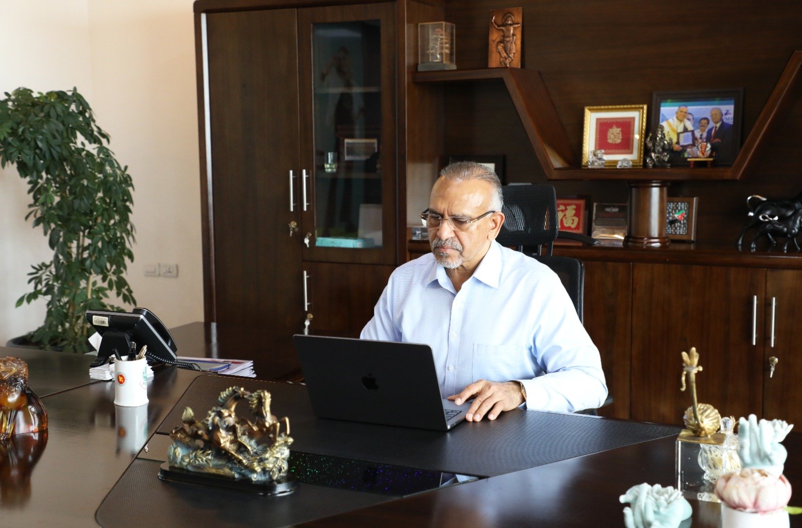 The Indian accountant who found success in the Middle East’s garment ...