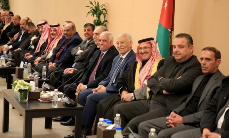 رئيس الديوان الملكي الهاشمي يلتقي أبناء قبيلة بني صخر – Jordan Daily