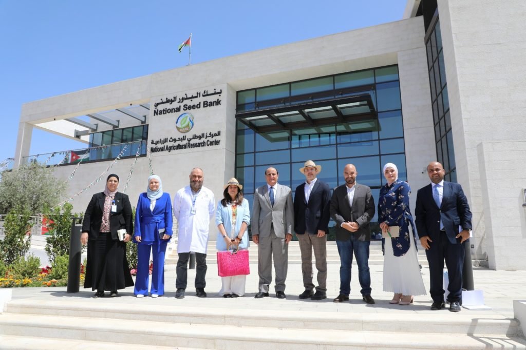 U.S. Embassy officials hail National Seed Bank as biodiversity pioneer ...